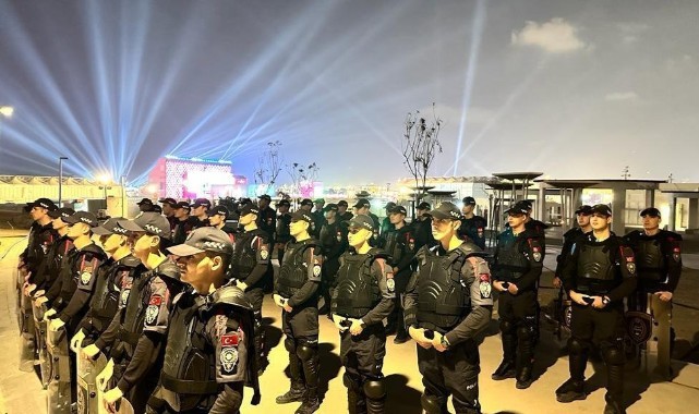 Süleyman Soylu, Katar’a gönderilen Türk polislerin fotoğraflarını ... Süleyman Soylu, Katar’a gönderilen Türk polislerin fotoğraflarını ...
