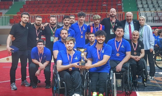 İzmir Büyükşehir Belediyesi Avrupa üçüncüsü - Yerel Yönetimler - İzmir ...